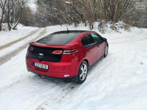 Red Chevrolet Volt 2012 in Vilnius, with an engine capacity of 1.40 L and mileage of 207 thousand km for 4300 €, photo 3 on AUTOMOTO.COM.LV