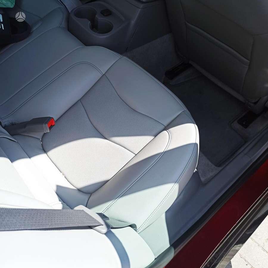 Red Chevrolet Volt 2018 in Vilnius, with an engine capacity of 1.50 L and mileage of 45 thousand km for 15000 €, photo 11 on AUTOMOTO.COM.LV