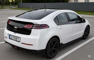 Balts Chevrolet Volt 2013 Viļņa, ar dzinēja tilpumu 1.40 L un nobraukumu 239 tūkst. km par 5900 €, foto 5 vietnē AUTOMOTO.COM.LV