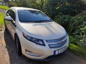 White Chevrolet Volt 2014 in Vilnius, with an engine capacity of 1.40 L and mileage of 75 thousand km for 7900 €, photo 7 on AUTOMOTO.COM.LV