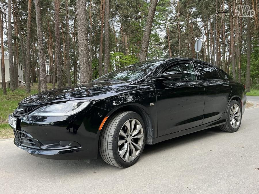 Melns Chrysler 200 2015 Kauņa, ar dzinēja tilpumu 3.60 L un nobraukumu 220 tūkst. km par 5300 €, foto 17 vietnē AUTOMOTO.COM.LV