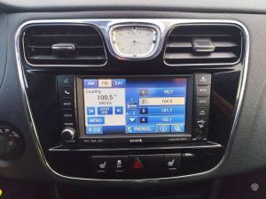 Pelēks Chrysler 200 2011 Šauļi, ar dzinēja tilpumu 3.60 L un nobraukumu 90 tūkst. km par 6400 €, foto 18 vietnē AUTOMOTO.COM.LV
