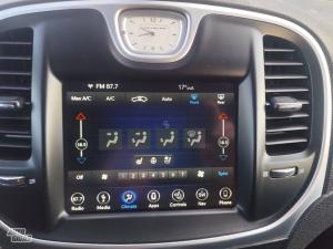 Grey Chrysler 300 2019 in Siauliai, with an engine capacity of 3.60 L and mileage of 170 thousand km for 12500 €, photo 14 on AUTOMOTO.COM.LV