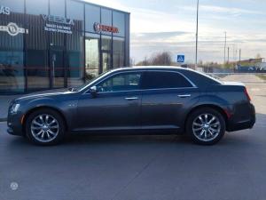 Pelēks Chrysler 300 2019 Šauļi, ar dzinēja tilpumu 3.60 L un nobraukumu 170 tūkst. km par 12500 €, foto 9 vietnē AUTOMOTO.COM.LV