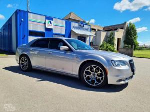 Chrysler 300 2016 in Siauliai, with an engine capacity of 3.60 L and mileage of 195 thousand km for 11200 €, photo 3 on AUTOMOTO.COM.LV