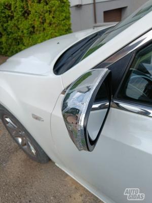 White Chrysler 300 2012 in Siauliai, with an engine capacity of 3.60 L and mileage of 190 thousand km for 5500 €, photo 13 on AUTOMOTO.COM.LV