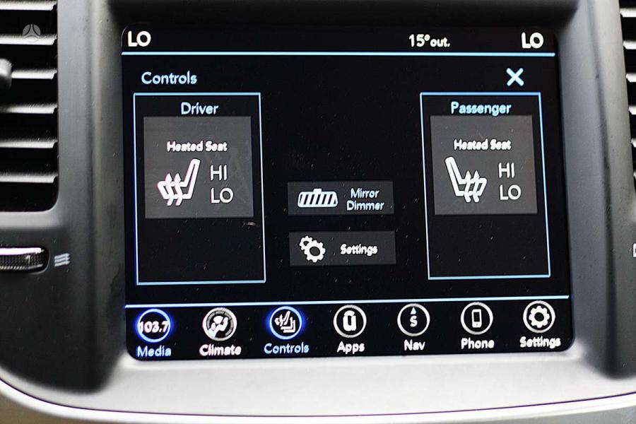 White Chrysler 300 2021 in Kretinga, with an engine capacity of 3.60 L and mileage of 27 thousand km for 18499 €, photo 36 on AUTOMOTO.COM.LV