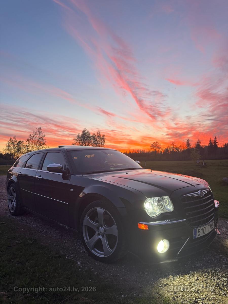 Melns Chrysler 300C 2006 Tallina, ar dzinēja tilpumu 3.00 L un nobraukumu 354 tūkst. km par 6000 €, foto 6 vietnē AUTOMOTO.COM.LV