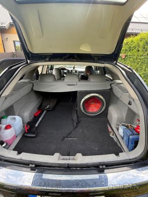 Melns Chrysler 300C 2006 Tallina, ar dzinēja tilpumu 3.00 L un nobraukumu 354 tūkst. km par 6000 €, foto 15 vietnē AUTOMOTO.COM.LV
