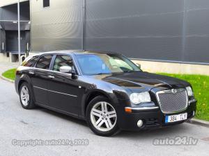 Melns Chrysler 300C 2007 Tallina, ar dzinēja tilpumu 3.00 L un nobraukumu 290 tūkst. km par 2999 €, foto 4 vietnē AUTOMOTO.COM.LV