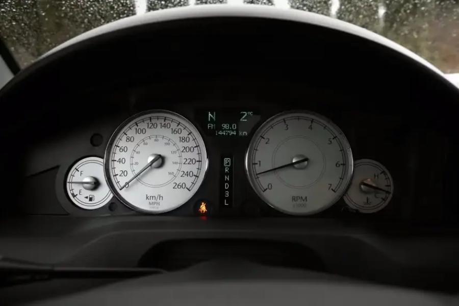 Черный Крайслер 300C 2005 в Елгава, объемом двигателя 3.50 л и пробегом 145 тыс. км за 3700 €, фото 14 на AUTOMOTO.COM.LV