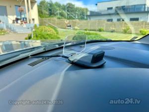 Melns Chrysler 300C 2007 Tallina, ar dzinēja tilpumu 3.00 L un nobraukumu 215 tūkst. km par 3990 €, foto 17 vietnē AUTOMOTO.COM.LV