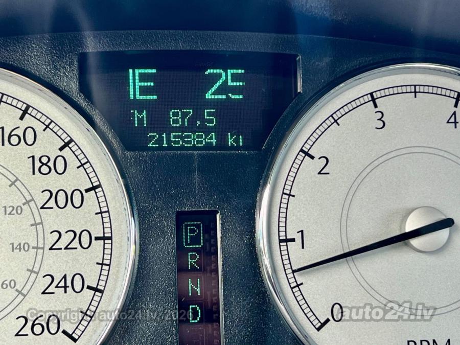 Melns Chrysler 300C 2007 Tallina, ar dzinēja tilpumu 3.00 L un nobraukumu 215 tūkst. km par 3990 €, foto 19 vietnē AUTOMOTO.COM.LV