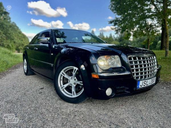 Черный Крайслер 300C 2008 в Вильнюс, объемом двигателя 3.00 л и пробегом 268 тыс. км за 2850 €, фото 5 на AUTOMOTO.COM.LV