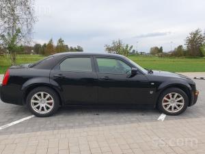 Черный Крайслер 300C 2008 в Рига, объемом двигателя 2.70 л и пробегом 272 тыс. км за 1200 €, фото 6 на AUTOMOTO.COM.LV