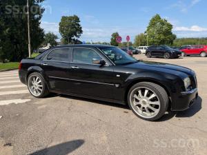 Черный Крайслер 300C 2008 в Елгава, объемом двигателя 3.00 л и пробегом 313 тыс. км за 5125 €, фото 9 на AUTOMOTO.COM.LV