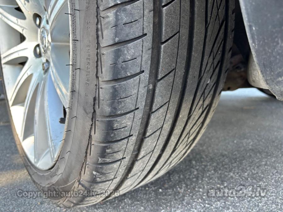 Melns Chrysler 300C 2009 Paide, ar dzinēja tilpumu 3.00 L un nobraukumu 259 tūkst. km par 2890 €, foto 24 vietnē AUTOMOTO.COM.LV