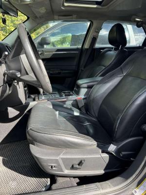 Melns Chrysler 300C 2010 Alīta, ar dzinēja tilpumu 3.00 L un nobraukumu 365 tūkst. km par 4500 €, foto 13 vietnē AUTOMOTO.COM.LV