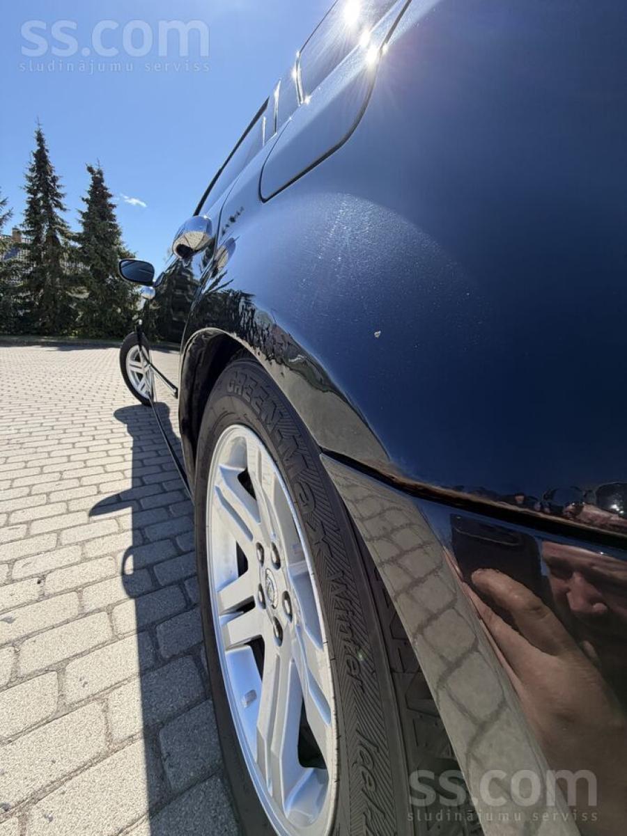 Melns Chrysler 300C 2006 Dobele, ar dzinēja tilpumu 3.00 L un nobraukumu 349 tūkst. km par 2800 €, foto 9 vietnē AUTOMOTO.COM.LV