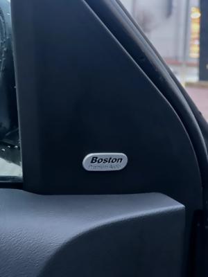 Melns Chrysler 300C 2006 Rīga, ar dzinēja tilpumu 3.00 L un nobraukumu 270 tūkst. km par 4350 €, foto 12 vietnē AUTOMOTO.COM.LV