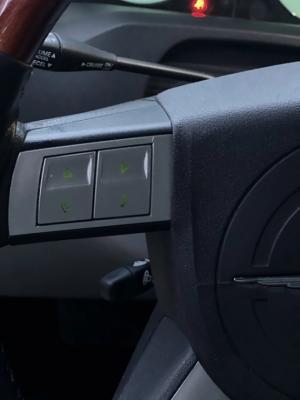 Melns Chrysler 300C 2006 Rīga, ar dzinēja tilpumu 3.00 L un nobraukumu 270 tūkst. km par 4350 €, foto 14 vietnē AUTOMOTO.COM.LV