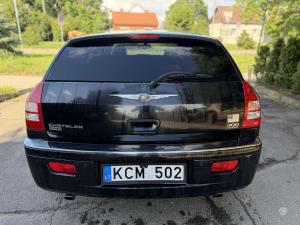 Черный Крайслер 300C 2006 в Каунас, объемом двигателя 3.00 л и пробегом 255 тыс. км за 1950 €, фото 7 на AUTOMOTO.COM.LV