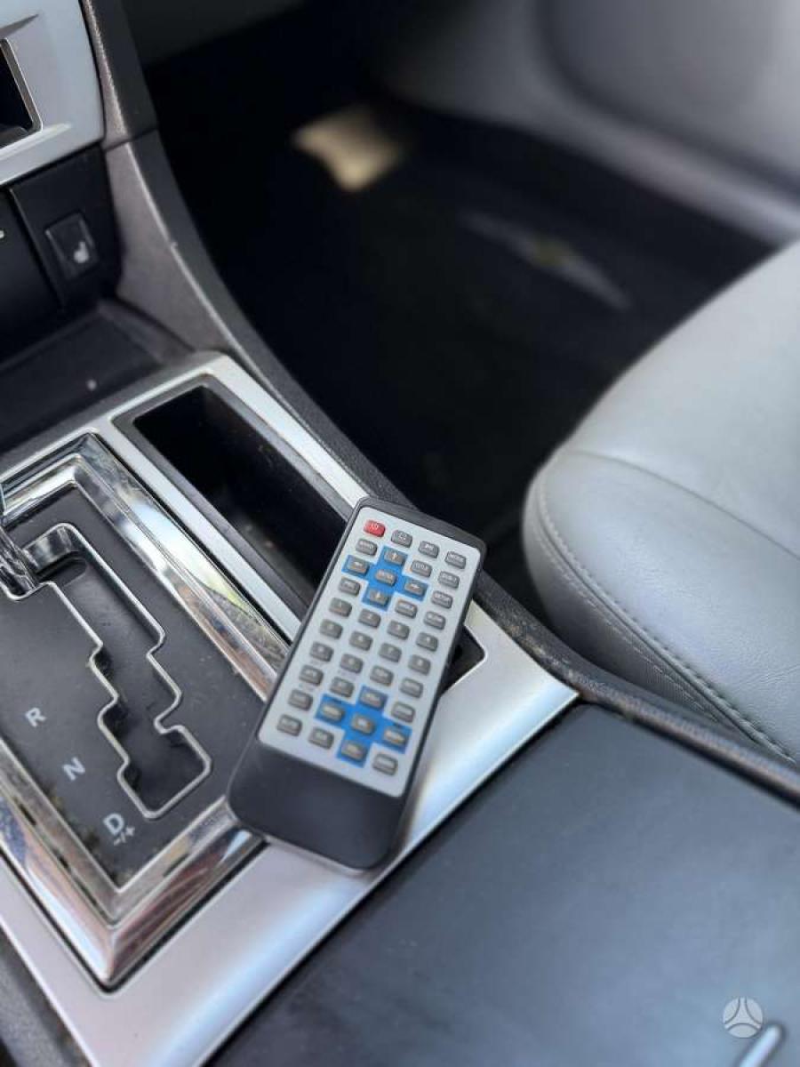 Черный Крайслер 300C 2006 в Каунас, объемом двигателя 3.00 л и пробегом 255 тыс. км за 1950 €, фото 31 на AUTOMOTO.COM.LV