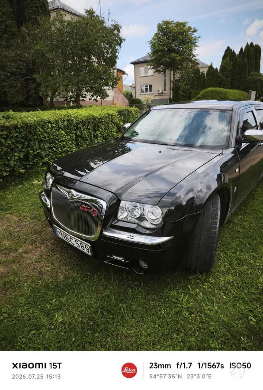 Черный Крайслер 300C 2006 в Шакяй, объемом двигателя 2.99 л и пробегом 298 тыс. км за 2300 €, фото 13 на AUTOMOTO.COM.LV