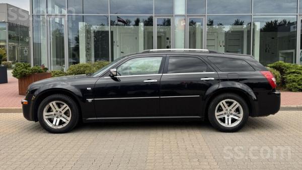 Черный Крайслер 300C 2006 в Рига, объемом двигателя 3.00 л и пробегом 292 тыс. км за 3900 €, фото 7 на AUTOMOTO.COM.LV
