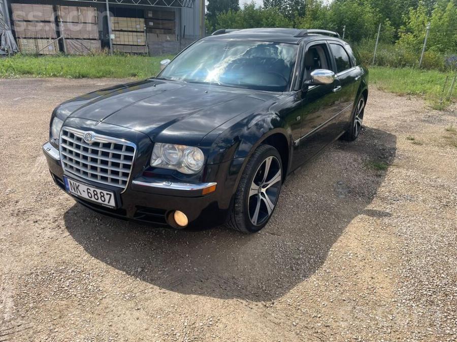 Черный Крайслер 300C 2007 в Рига, объемом двигателя 3.00 л и пробегом 0 тыс. км за 2000 €, фото 10 на AUTOMOTO.COM.LV