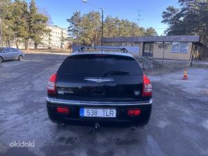 Black Chrysler 300C 2007 in Tallinn, with an engine capacity of 0.00 L and mileage of 315 thousand km for 4300 €, photo 7 on AUTOMOTO.COM.LV