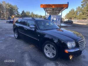 Black Chrysler 300C 2007 in Tallinn, with an engine capacity of 0.00 L and mileage of 315 thousand km for 4300 €, photo 9 on AUTOMOTO.COM.LV