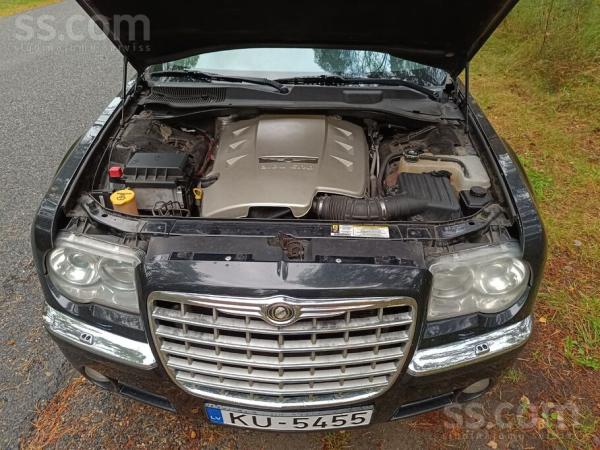 Черный Крайслер 300C 2007 в Рига, объемом двигателя 3.00 л и пробегом 273 тыс. км за 2900 €, фото 8 на AUTOMOTO.COM.LV