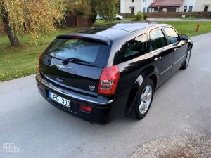 Black Chrysler 300C 2007 in Vilnius, with an engine capacity of 3.50 L and mileage of 270 thousand km for 2800 €, photo 4 on AUTOMOTO.COM.LV