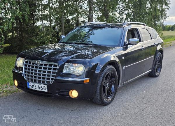Черный Крайслер 300C 2009 в Арёгала, объемом двигателя 3.00 л и пробегом 305 тыс. км за 2600 €, фото 1 на AUTOMOTO.COM.LV