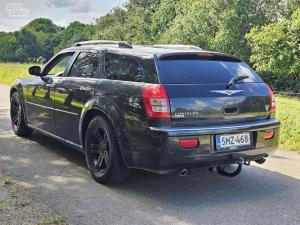 Черный Крайслер 300C 2009 в Арёгала, объемом двигателя 3.00 л и пробегом 305 тыс. км за 2600 €, фото 3 на AUTOMOTO.COM.LV