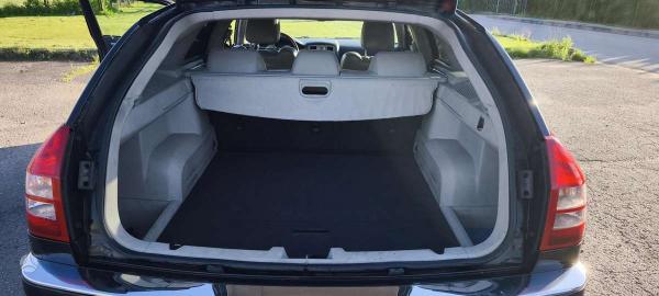 Melns Chrysler 300C 2009 Kėdainiai, ar dzinēja tilpumu 2.99 L un nobraukumu 279 tūkst. km par 2400 €, foto 7 vietnē AUTOMOTO.COM.LV