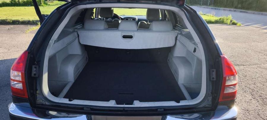 Melns Chrysler 300C 2009 Kėdainiai, ar dzinēja tilpumu 2.99 L un nobraukumu 279 tūkst. km par 2400 €, foto 8 vietnē AUTOMOTO.COM.LV