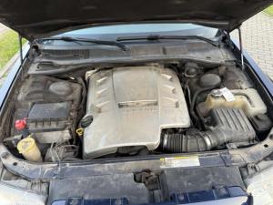 Blue Chrysler 300C 2006 in Jonava, with an engine capacity of 2.99 L and mileage of 341 thousand km for 2650 €, photo 15 on AUTOMOTO.COM.LV