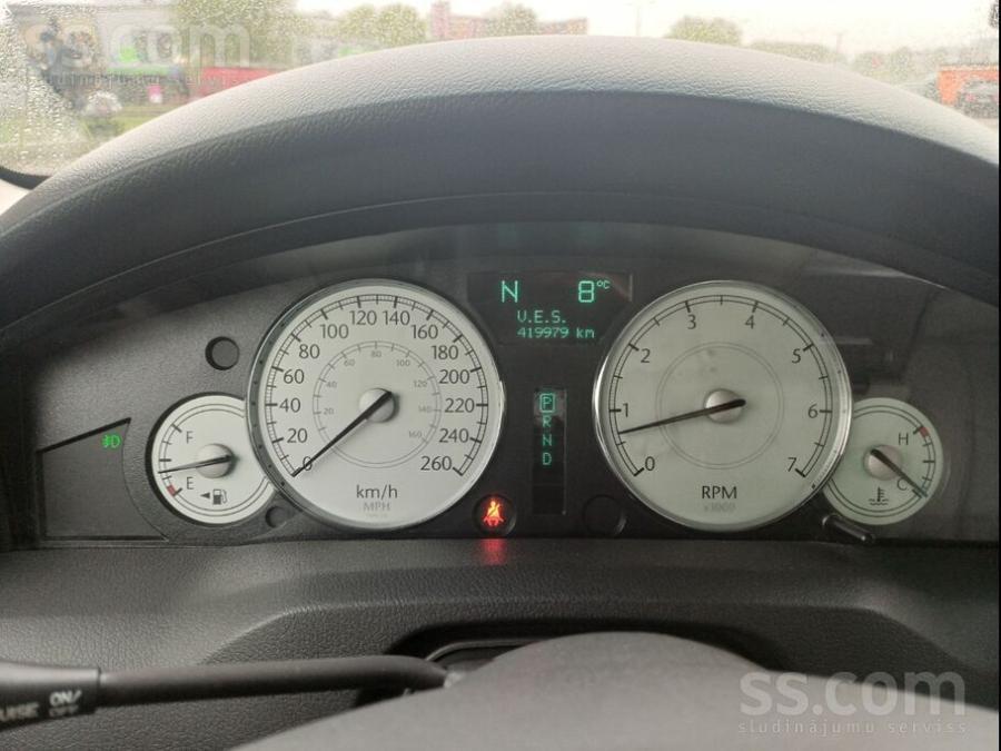 Zils Chrysler 300C 2006 Rīga, ar dzinēja tilpumu 3.00 L un nobraukumu 420 tūkst. km par 2500 €, foto 11 vietnē AUTOMOTO.COM.LV