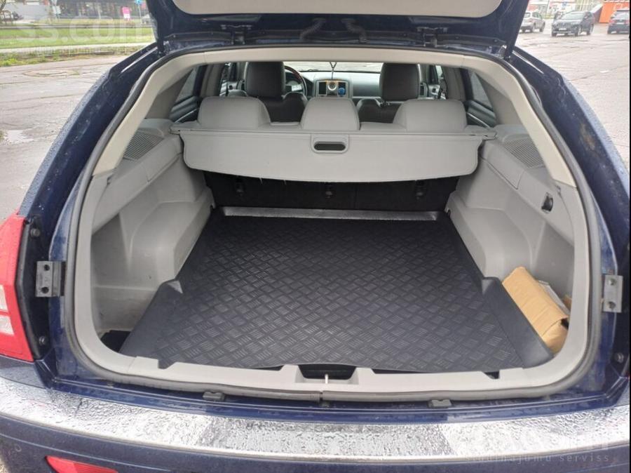 Zils Chrysler 300C 2006 Rīga, ar dzinēja tilpumu 3.00 L un nobraukumu 420 tūkst. km par 2500 €, foto 12 vietnē AUTOMOTO.COM.LV