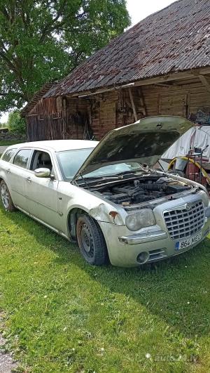 Серый Крайслер 300C 2005 в Таллин, объемом двигателя 2.70 л и пробегом 0 тыс. км за 1500 €, фото  на AUTOMOTO.COM.LV