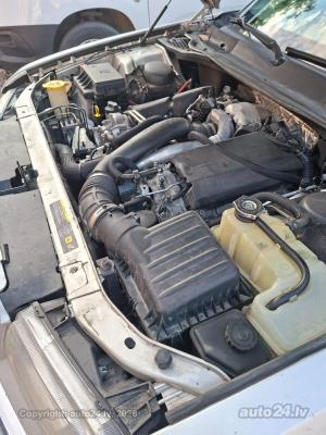 Pelēks Chrysler 300C 2006 Tallina, ar dzinēja tilpumu 3.00 L un nobraukumu 0 tūkst. km par 5500 €, foto 13 vietnē AUTOMOTO.COM.LV