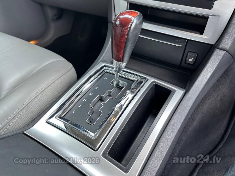 Серый Крайслер 300C 2006 в Таллин, объемом двигателя 2.70 л и пробегом 118 тыс. км за 2999 €, фото 16 на AUTOMOTO.COM.LV