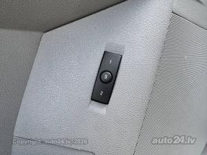 Серый Крайслер 300C 2006 в Таллин, объемом двигателя 2.70 л и пробегом 118 тыс. км за 2999 €, фото 19 на AUTOMOTO.COM.LV