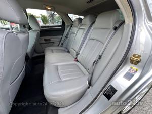 Серый Крайслер 300C 2006 в Таллин, объемом двигателя 2.70 л и пробегом 118 тыс. км за 2999 €, фото 21 на AUTOMOTO.COM.LV