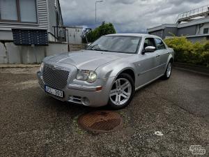 Pelēks Chrysler 300C 2007 Viļņa, ar dzinēja tilpumu 3.00 L un nobraukumu 370 tūkst. km par 2000 €, foto 8 vietnē AUTOMOTO.COM.LV