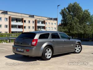 Grey Chrysler 300C 2009 in Tartu, with an engine capacity of 3.00 L and mileage of 225 thousand km for 2599 €, photo 9 on AUTOMOTO.COM.LV