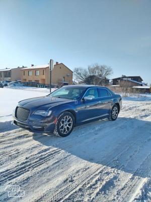 Pelēks Chrysler 300C 2016 Kauņa, ar dzinēja tilpumu 3.60 L un nobraukumu 160 tūkst. km par 12800 €, foto 6 vietnē AUTOMOTO.COM.LV