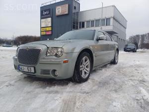 Pelēks Chrysler 300C 2004 Rīga, ar dzinēja tilpumu 5.70 L un nobraukumu 0 tūkst. km par 4900 €, foto 2 vietnē AUTOMOTO.COM.LV